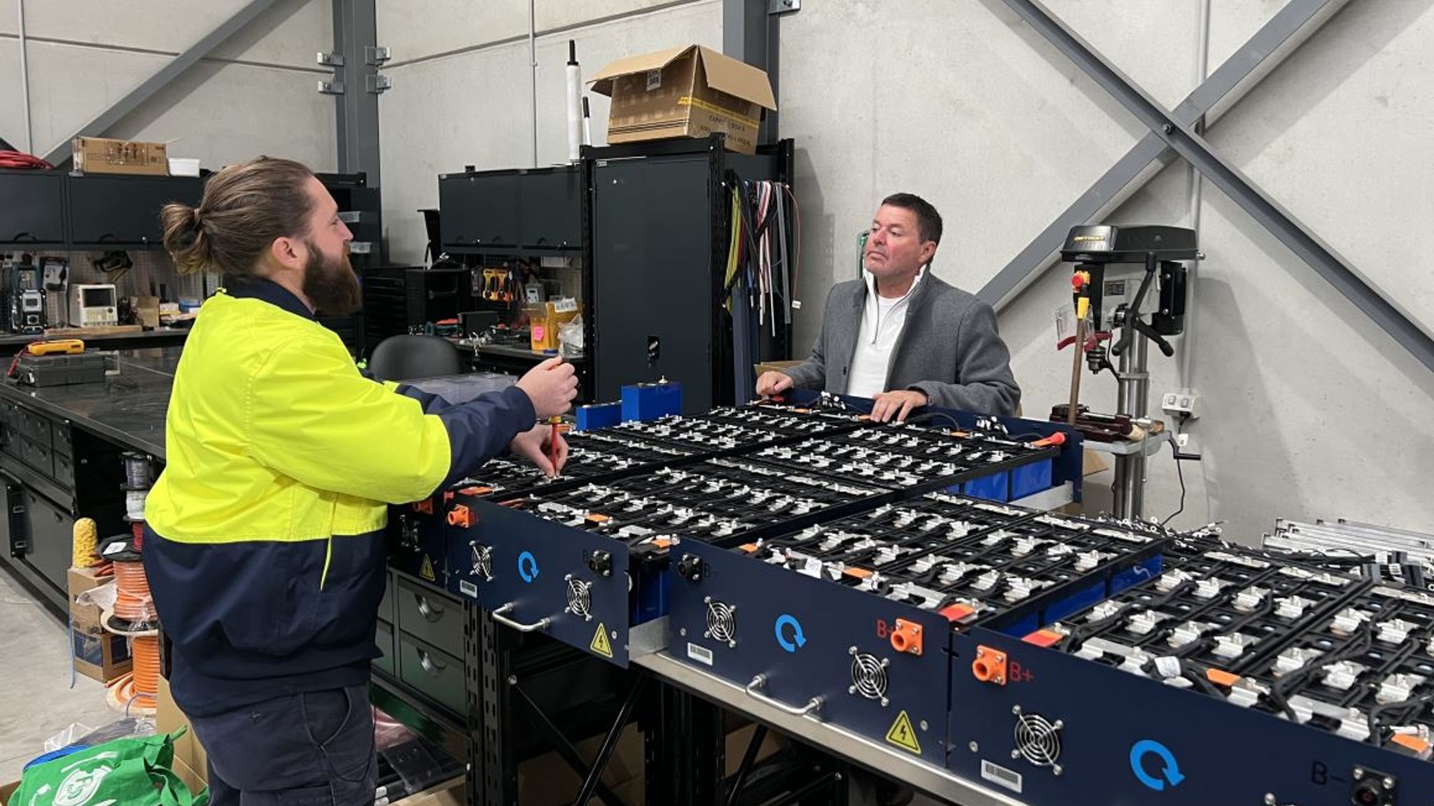 Hope 'sweeps through' Australia's renewables industry but coal remains ...