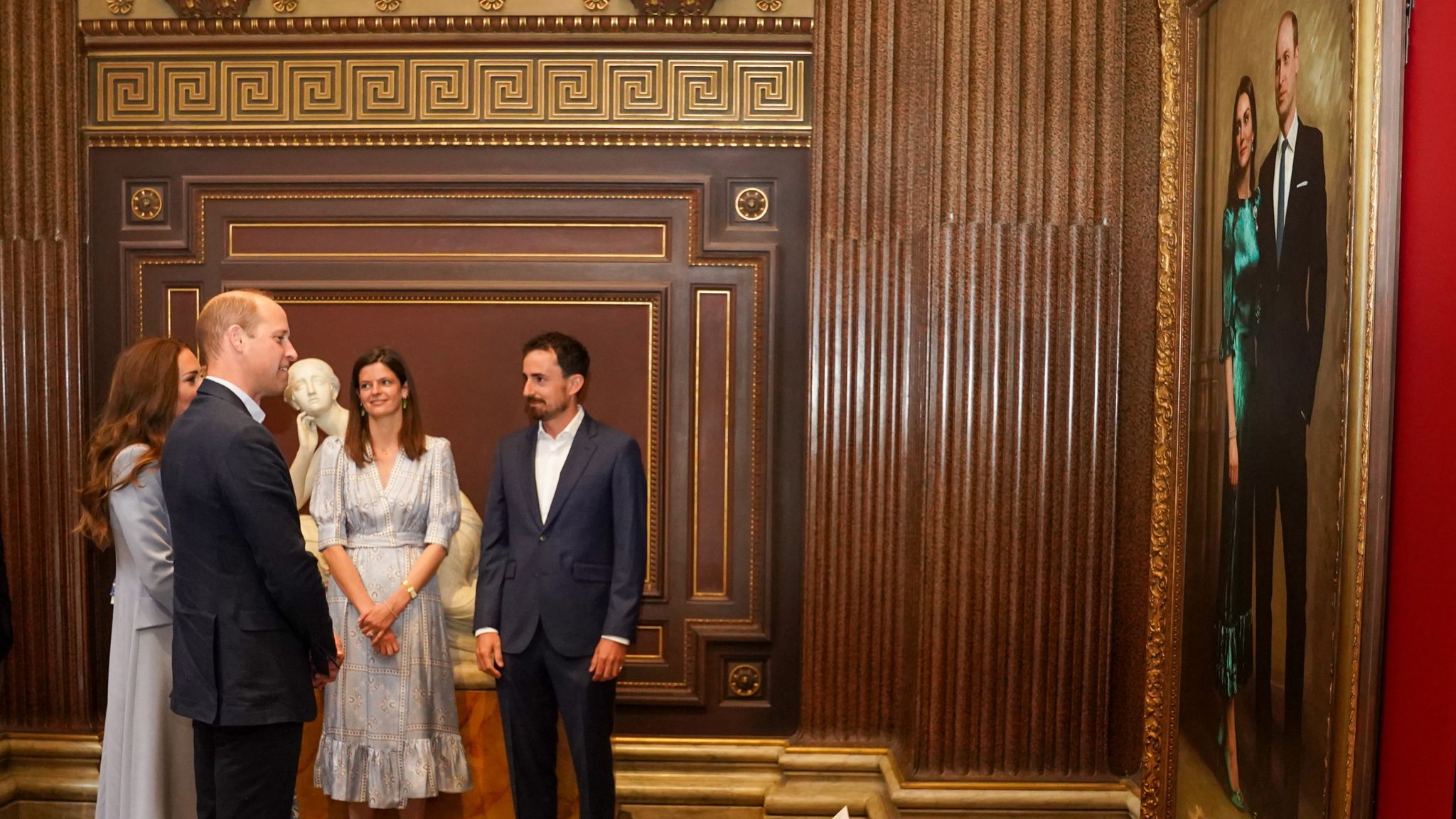 Prince William and Kate's first official joint portrait released | UK ...