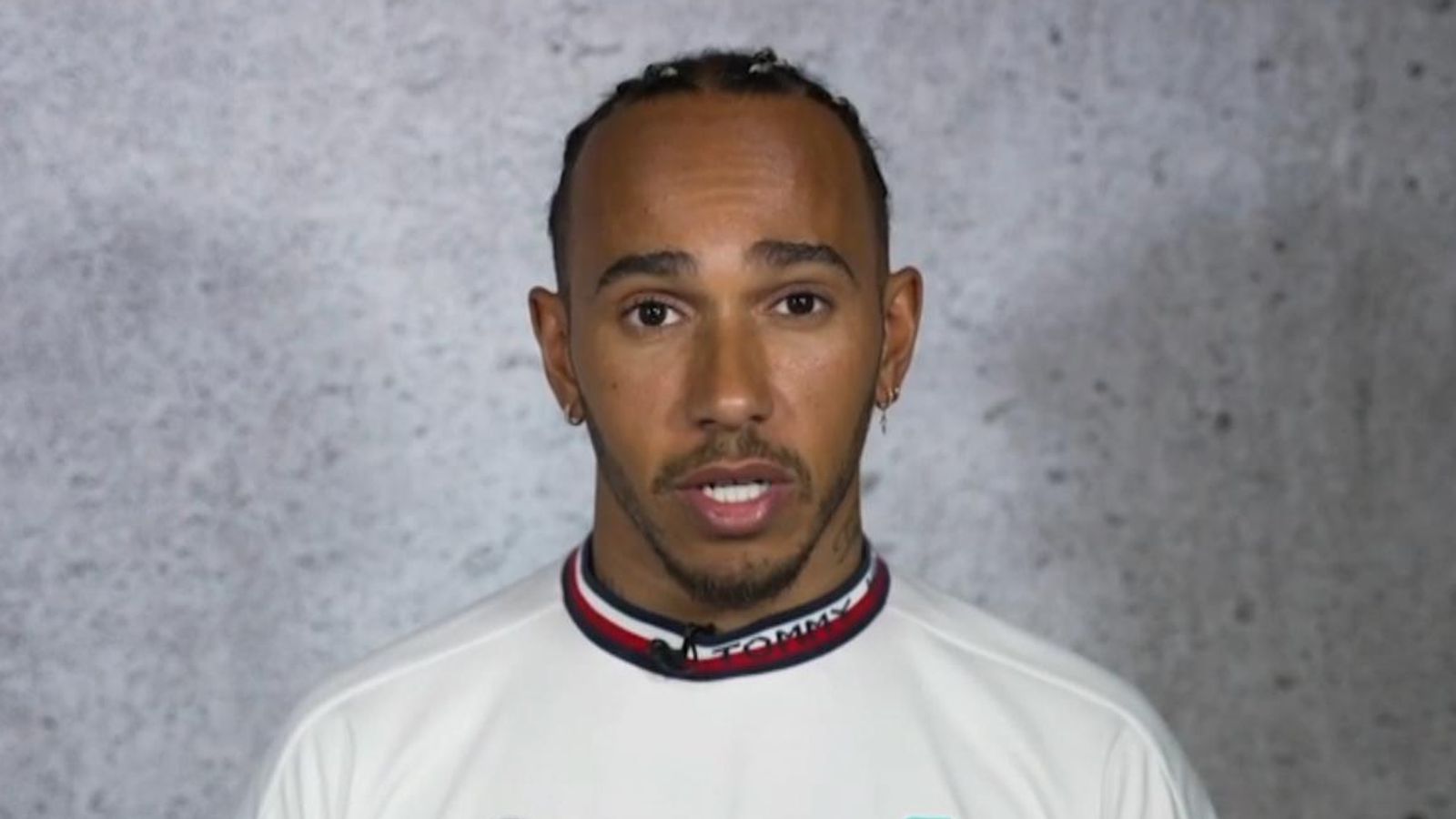 Sir Lewis Hamilton's good luck message to 'inspirational' Lionesses ...