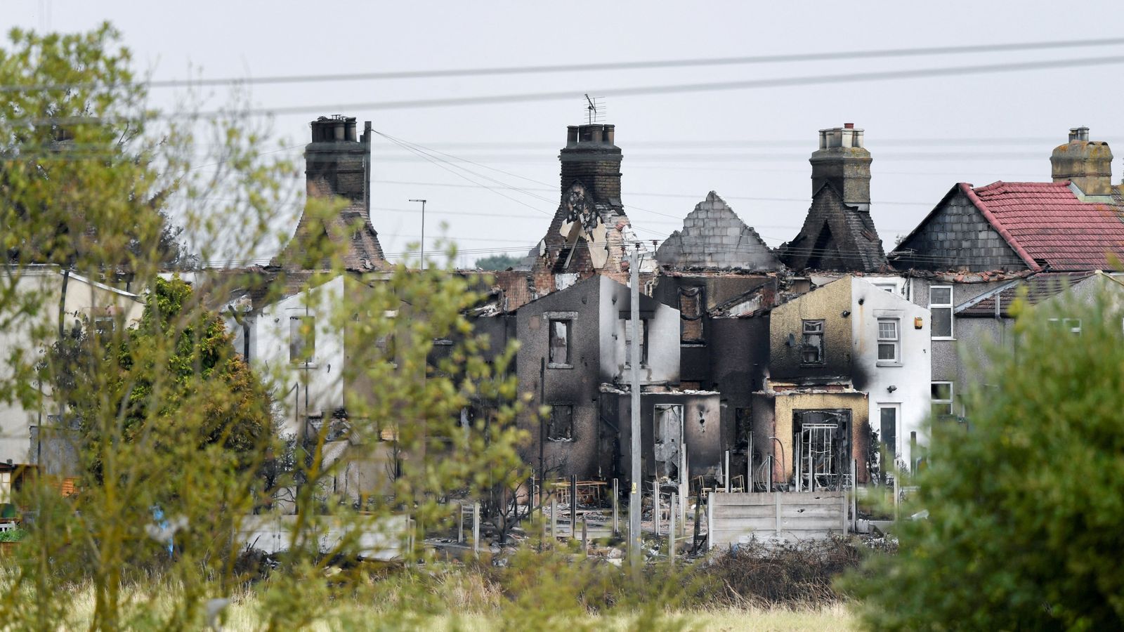 Fire Safety Research Leader Ed Galea breaks down how people can defend ...