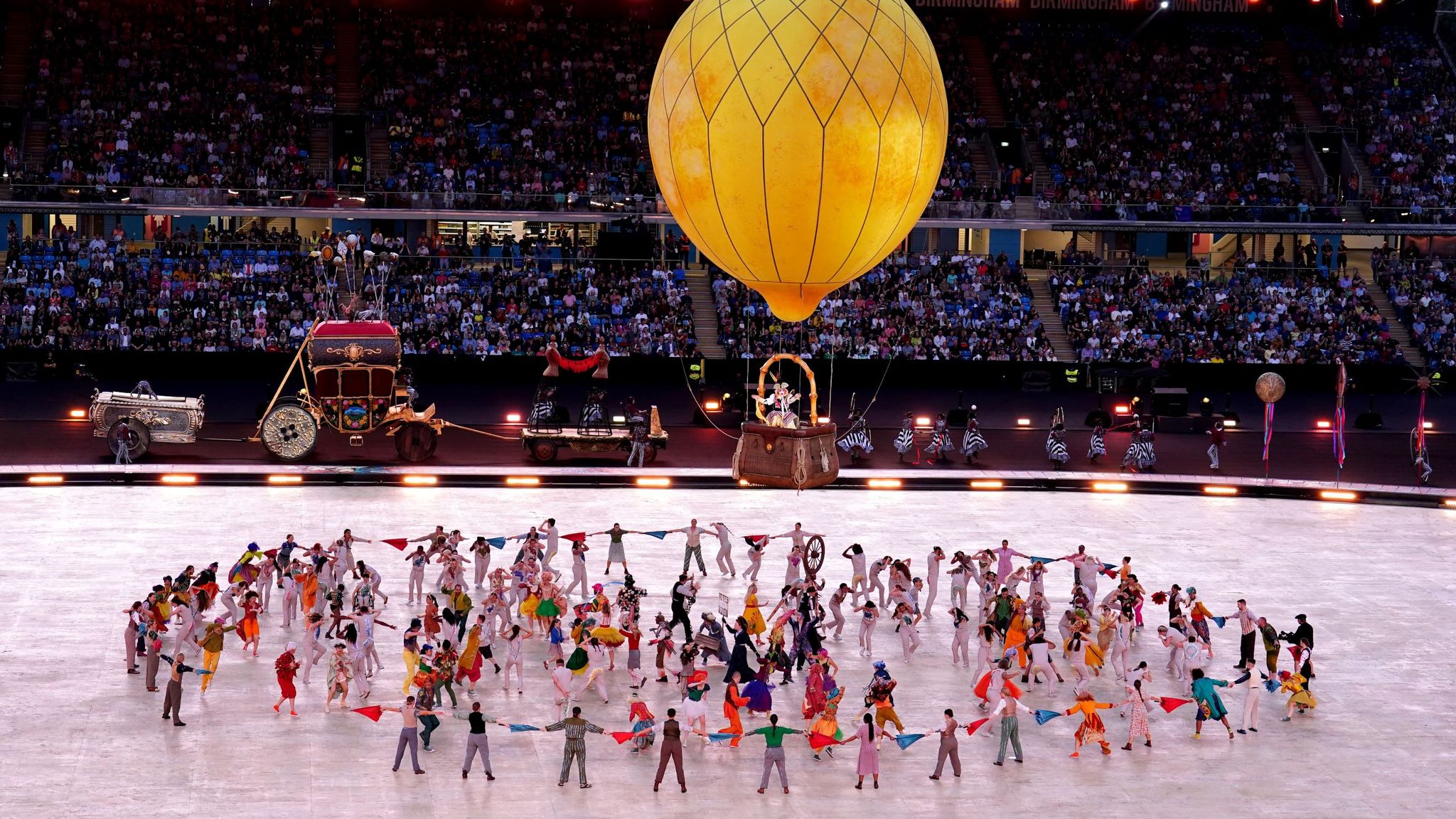 Commonwealth Games open in Birmingham with giant bull, classic cars and ...
