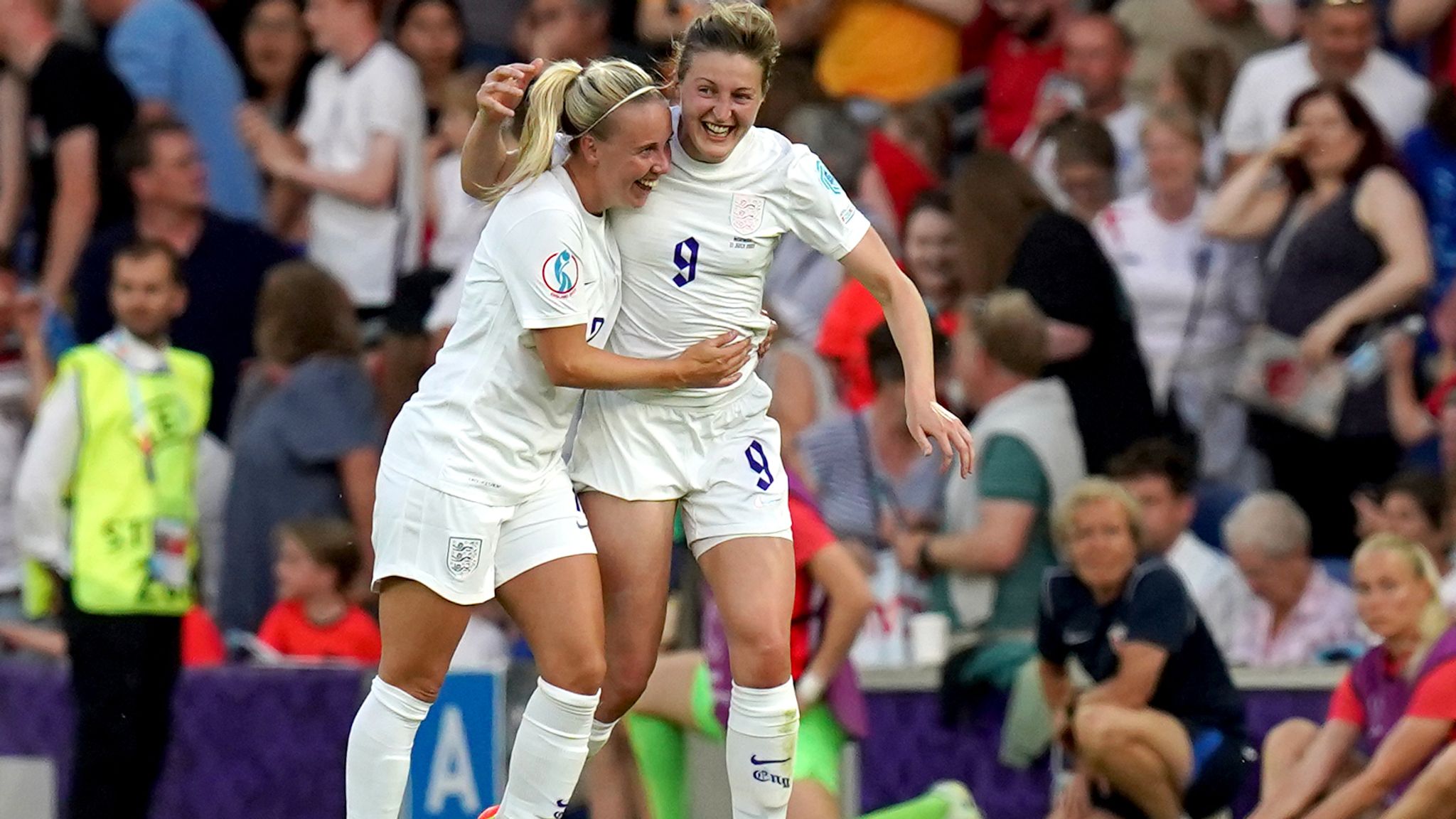 England qualify for women's Euro quarter-finals with record-breaking ...