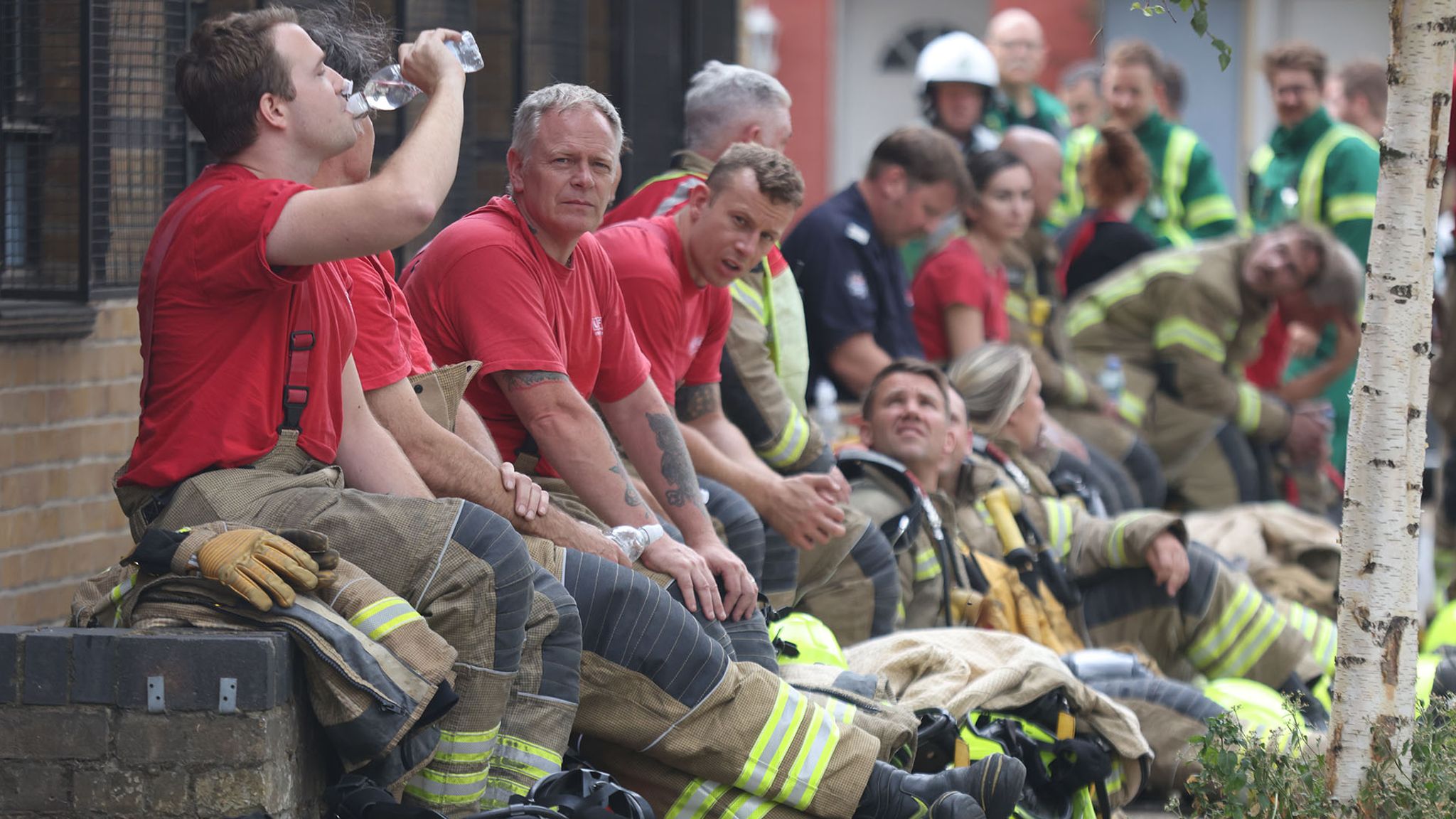 More than 100 firefighters tackle blaze at Woolwich tower block in east ...