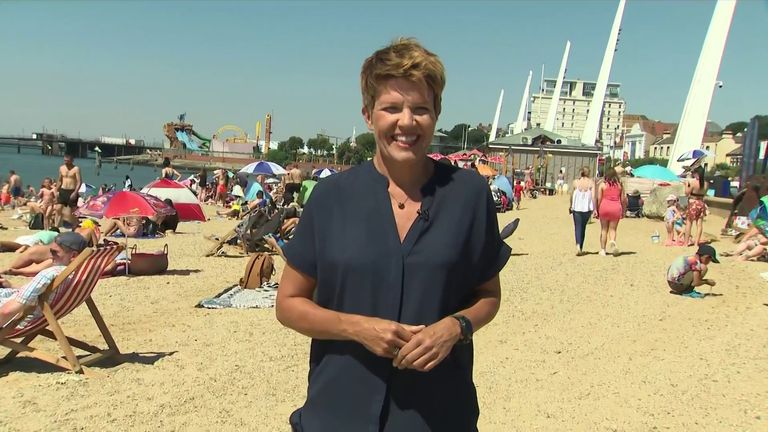 'Catastrophic' Hurricane Laura hits the US | News UK Video News | Sky News