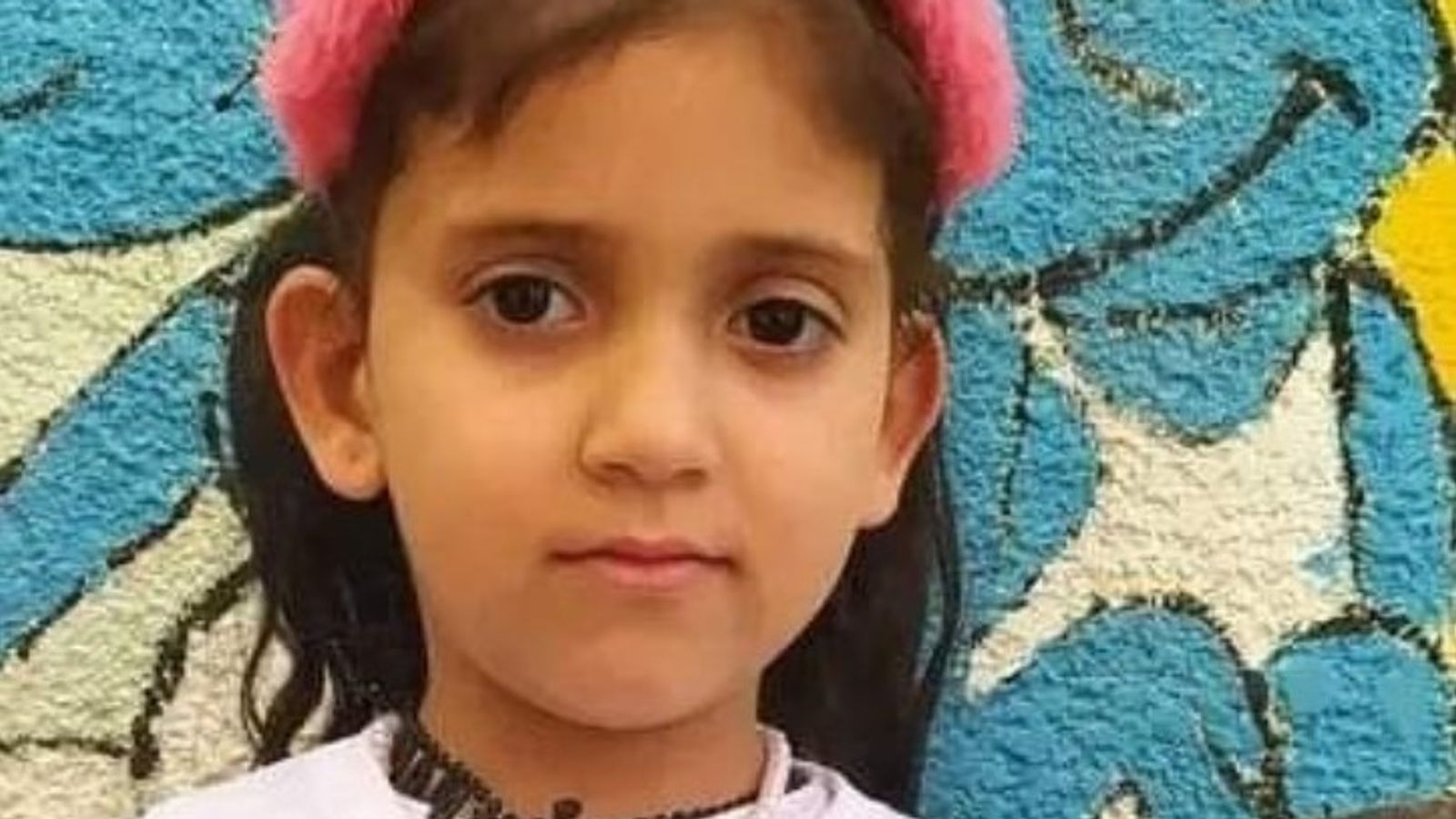 Gaza: Palestinian militants hit back after Israeli airstrike kills ...