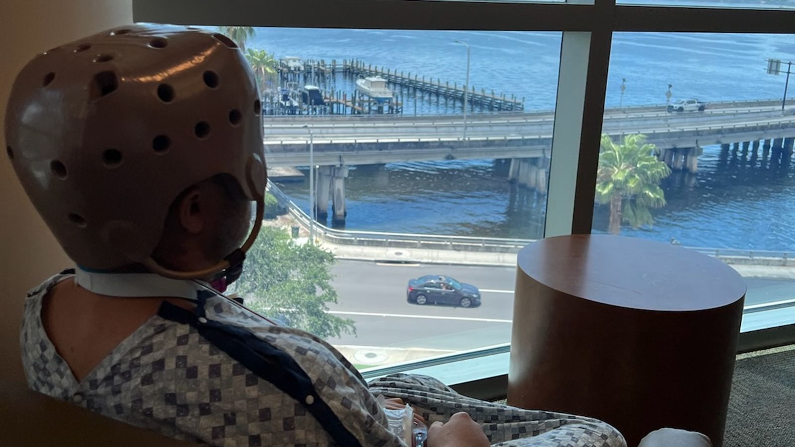 Man survives Florida alligator attack by 'grabbing its teeth, tongue ...