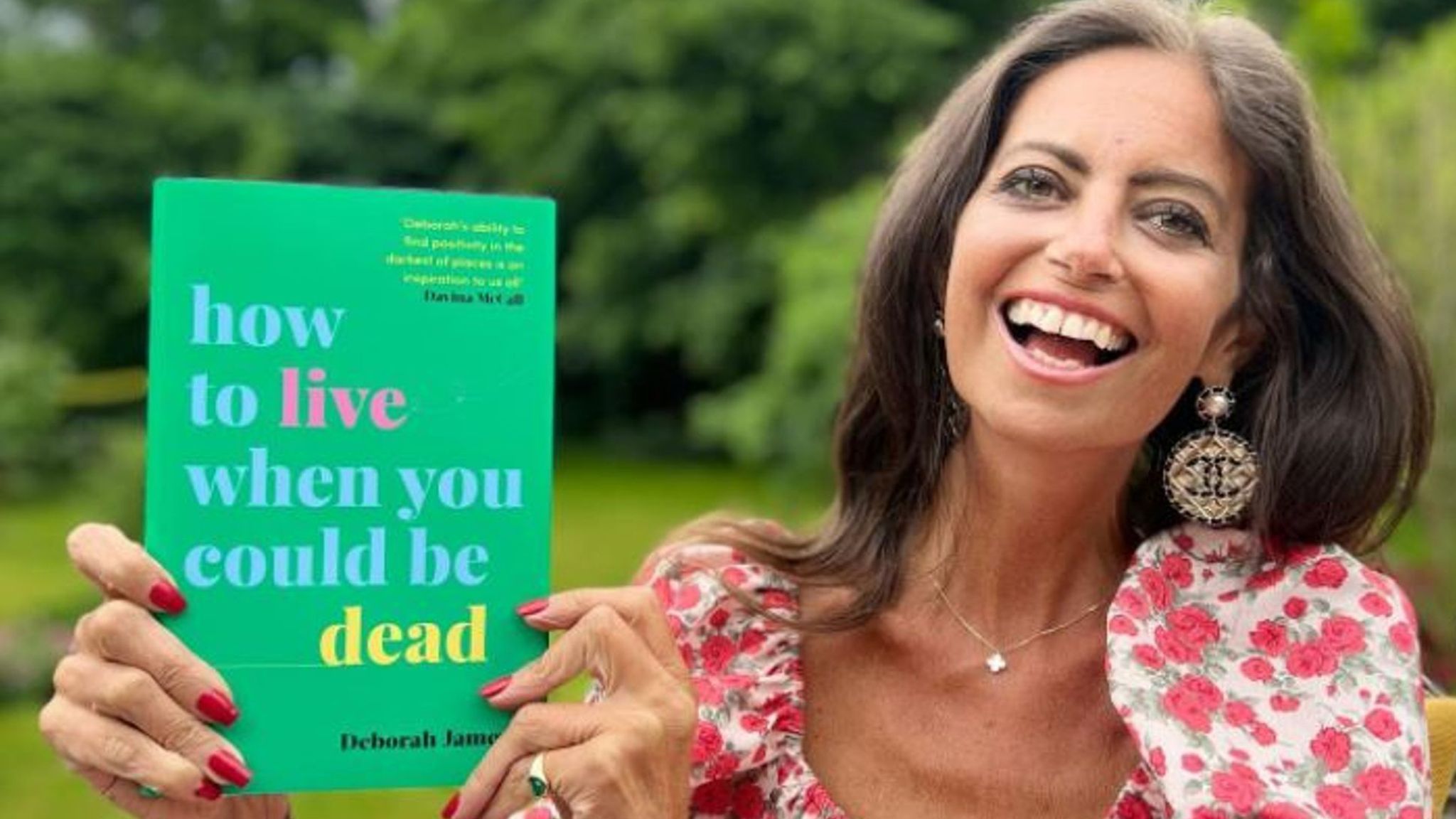 Dame Deborah James's bowel cancer campaign 'saved my life', says mother ...