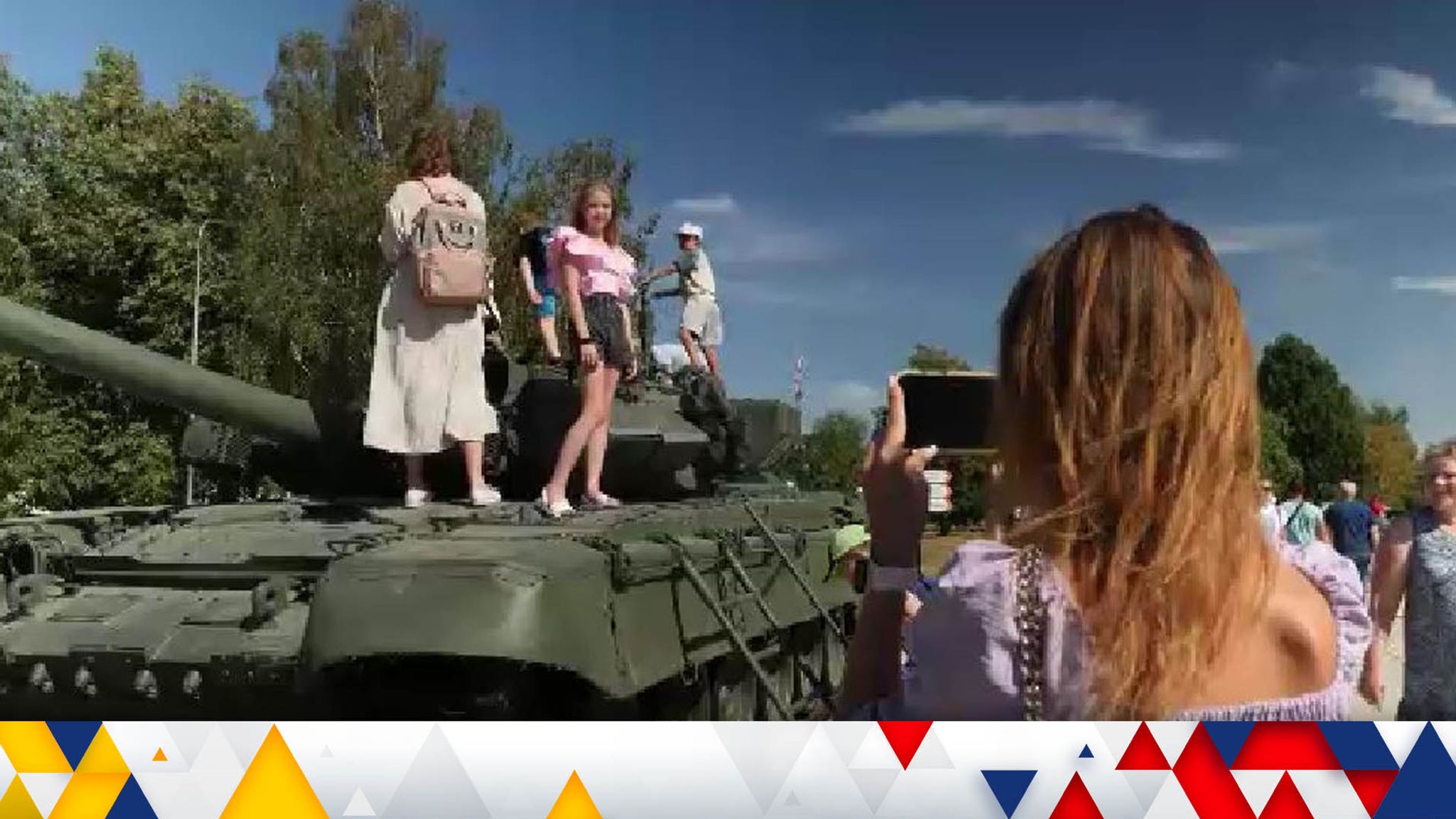 Moscow families enjoy day out at war games exhibition as Ukraine marks ...