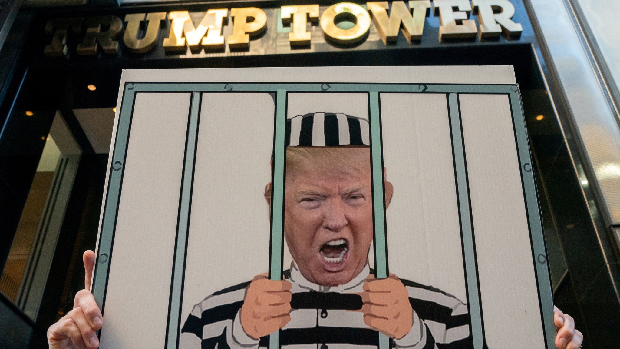 FBI search of Donald Trump's home 'would make third-world dictator ...