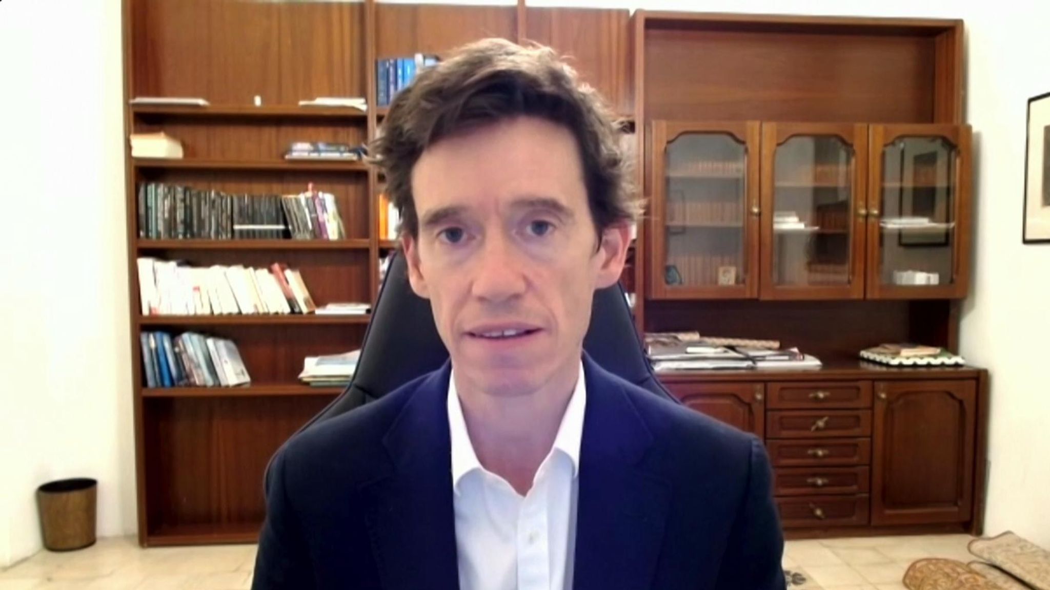 'Despondent, even mutinous' mood at UK's foreign office as government ...
