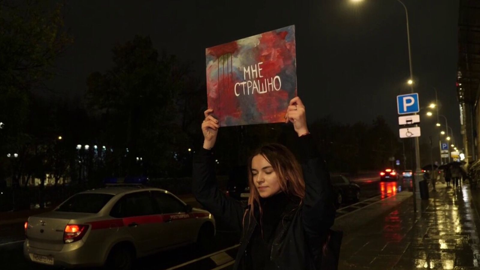 Hundreds of Russian protesters arrested | World News | Sky News
