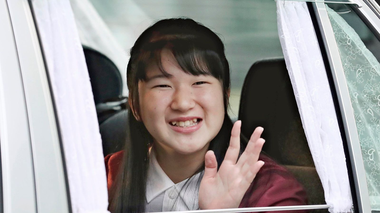 How does the UK's Royal Family compare with others around the world ...