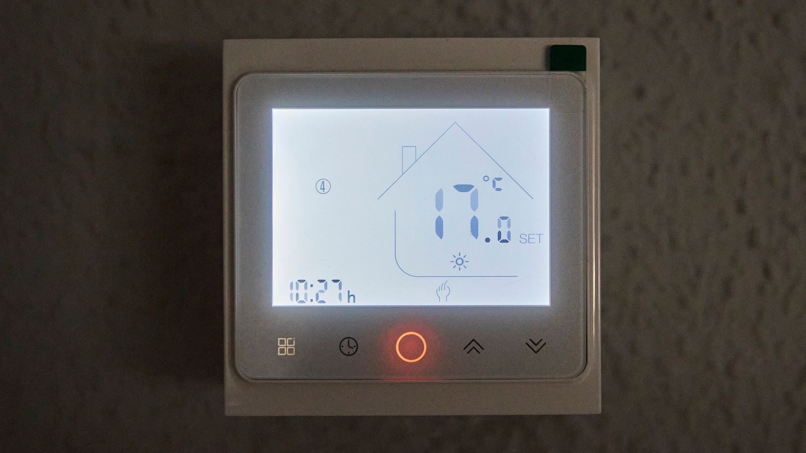 British grid operator calls for more power generation as temperatures ...