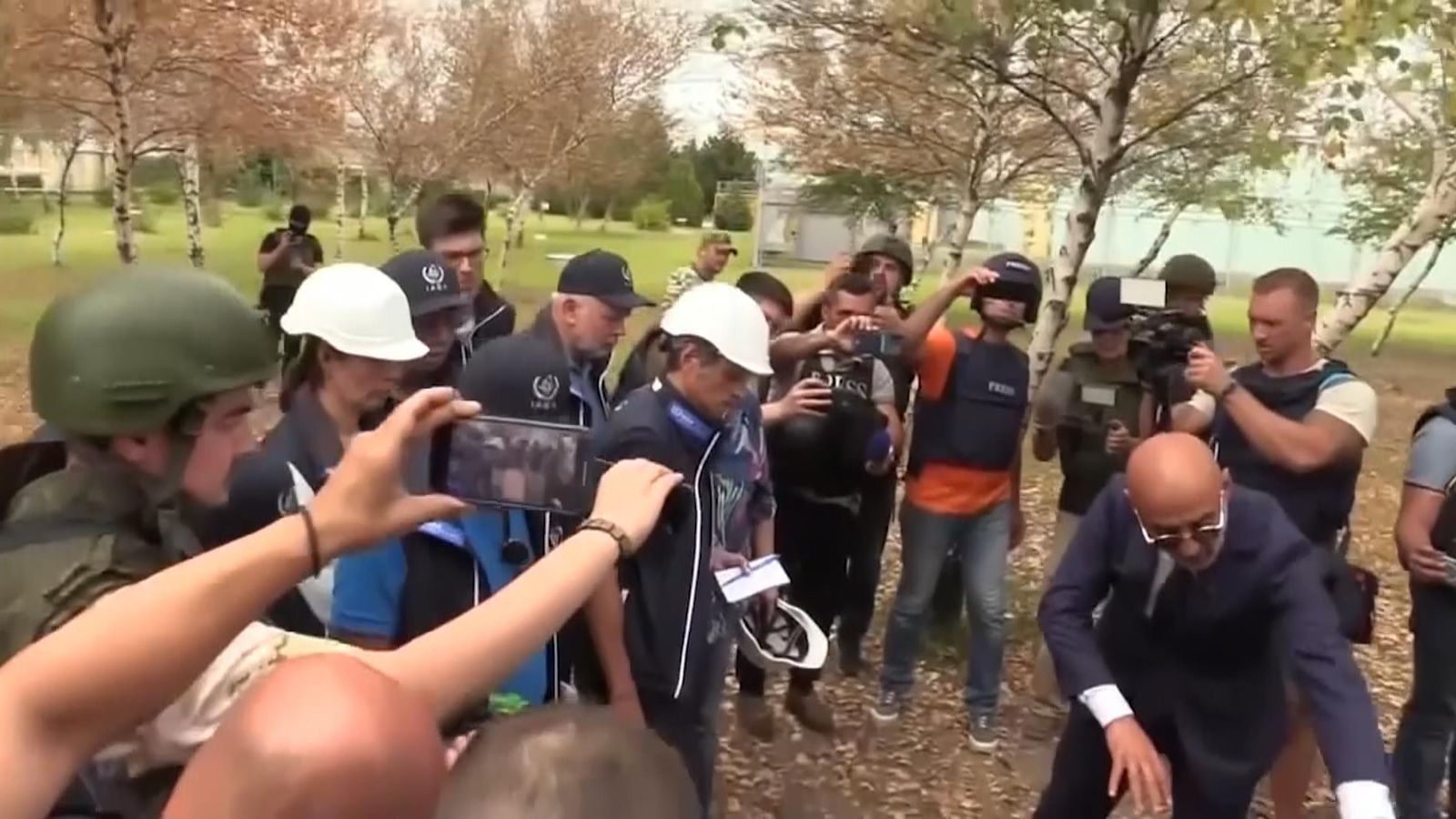 Team of inspectors tour Zaporizhzhia nuclear power plant in Ukraine ...