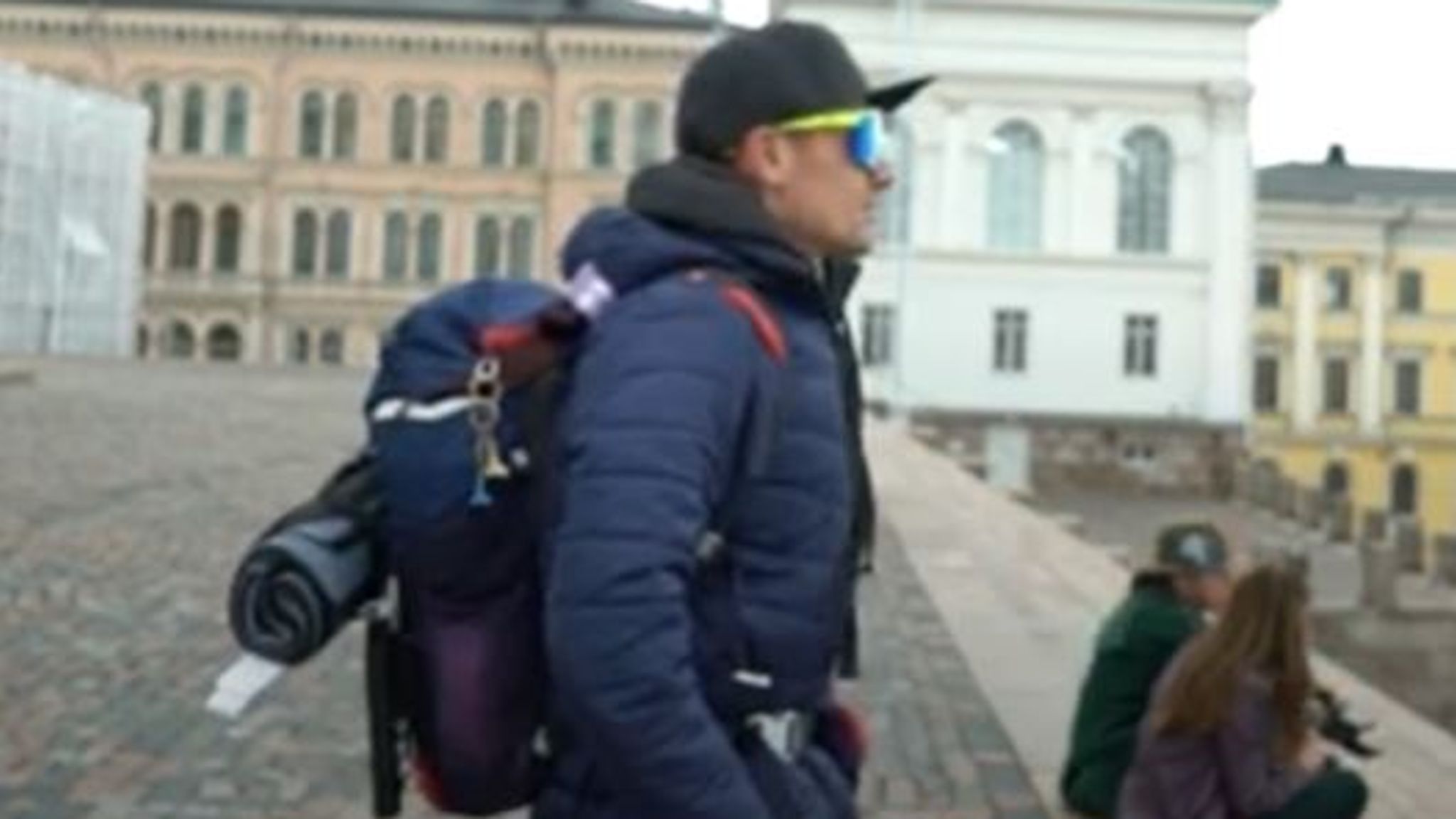 Ukraine war: Images show 10 miles of queues as Russians flee Vladimir ...