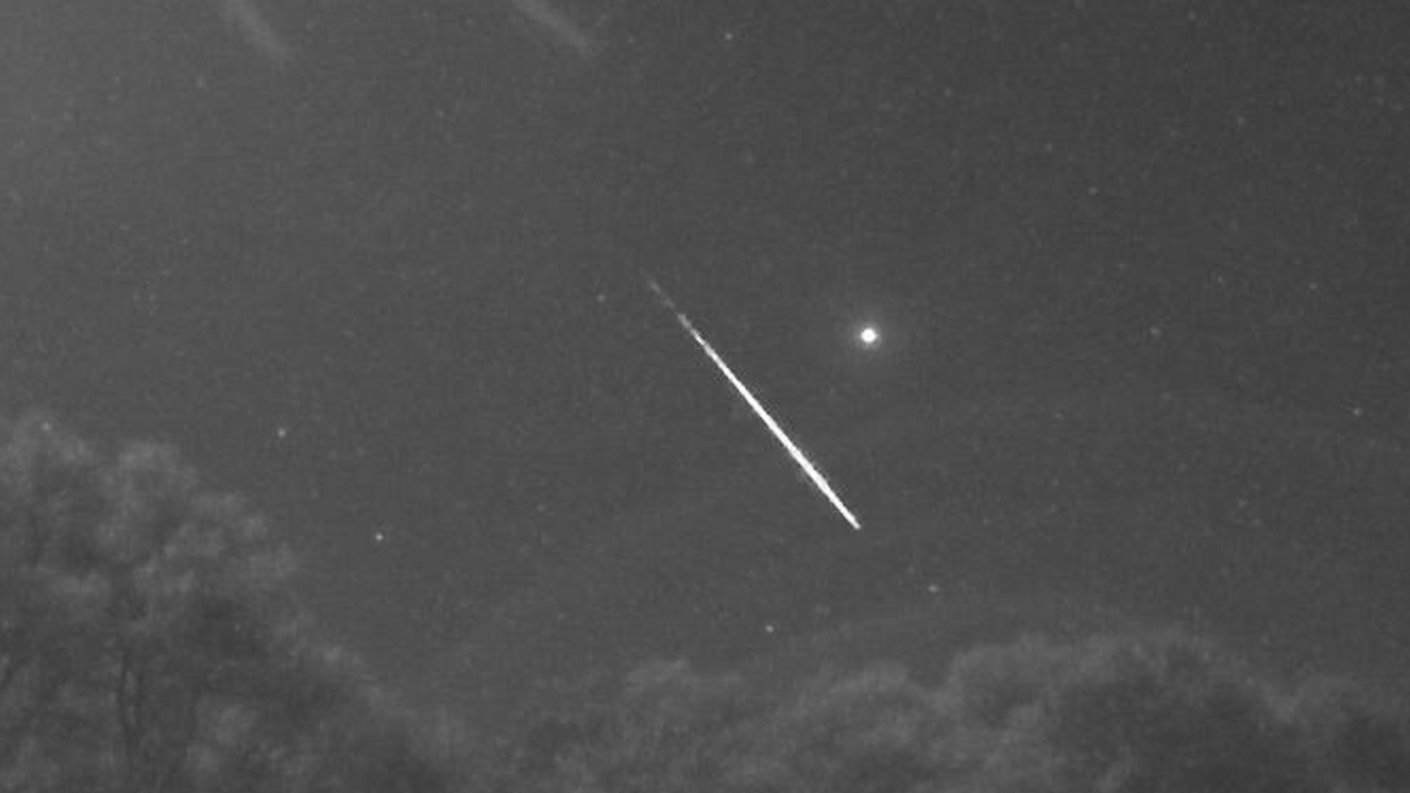'Brilliant fireball' that lit up the night sky over parts of Britain ...