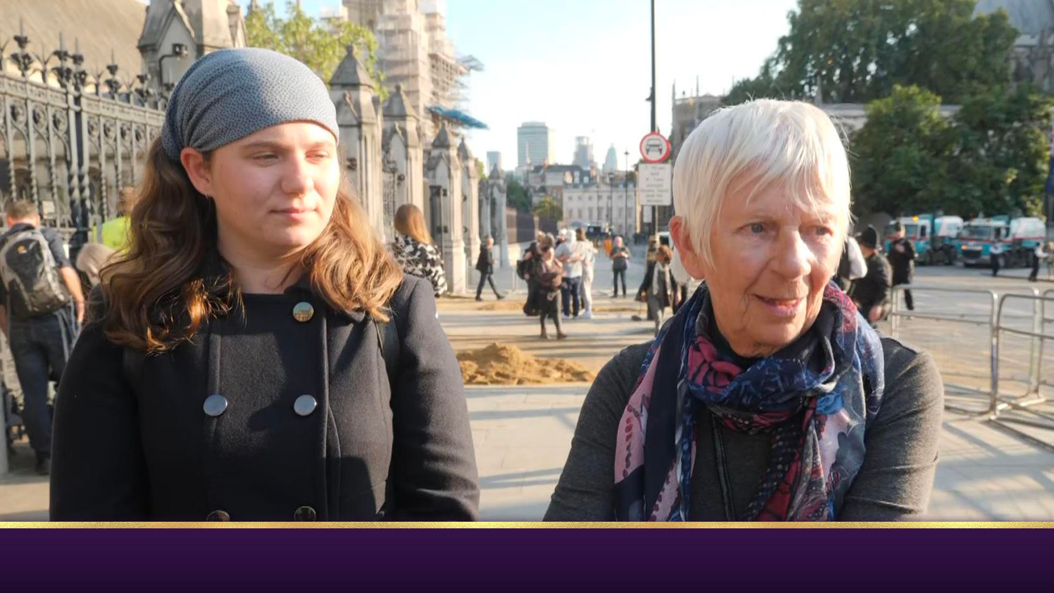 Three generations of women among first to say goodbye to Queen at ...