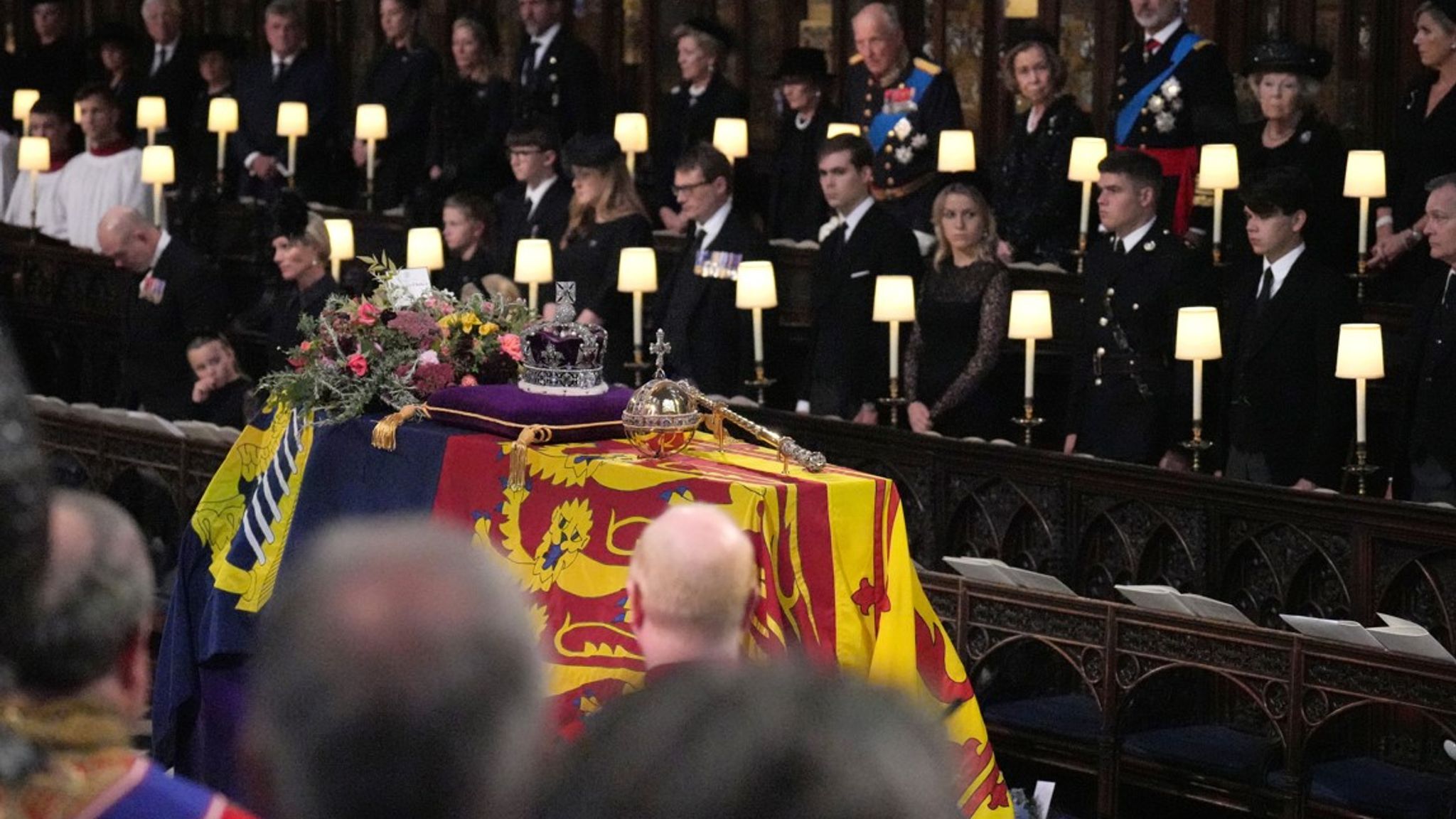 Cost of Queen Elizabeth II's funeral and lying in state revealed ...