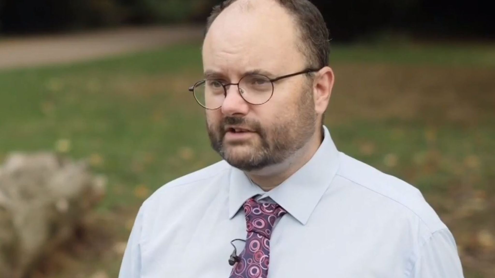 Could an anti-monarchy placard get you arrested after the Queen's death ...