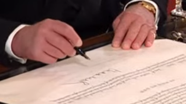 King Charles reveals new signature - and appears to show his royal ...