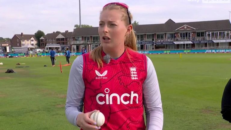 Sophie Ecclestone's Spin Masterclass | 'Just Keep It Simple' - TrendRadars