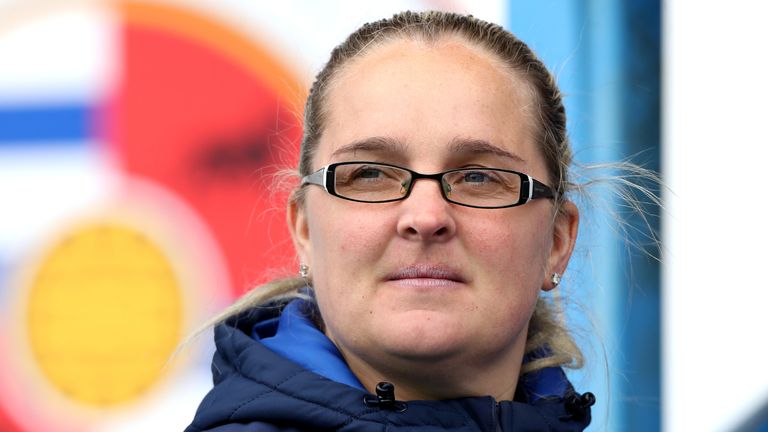 Kelly Chambers: Fans have fallen in love with women's football | Video ...