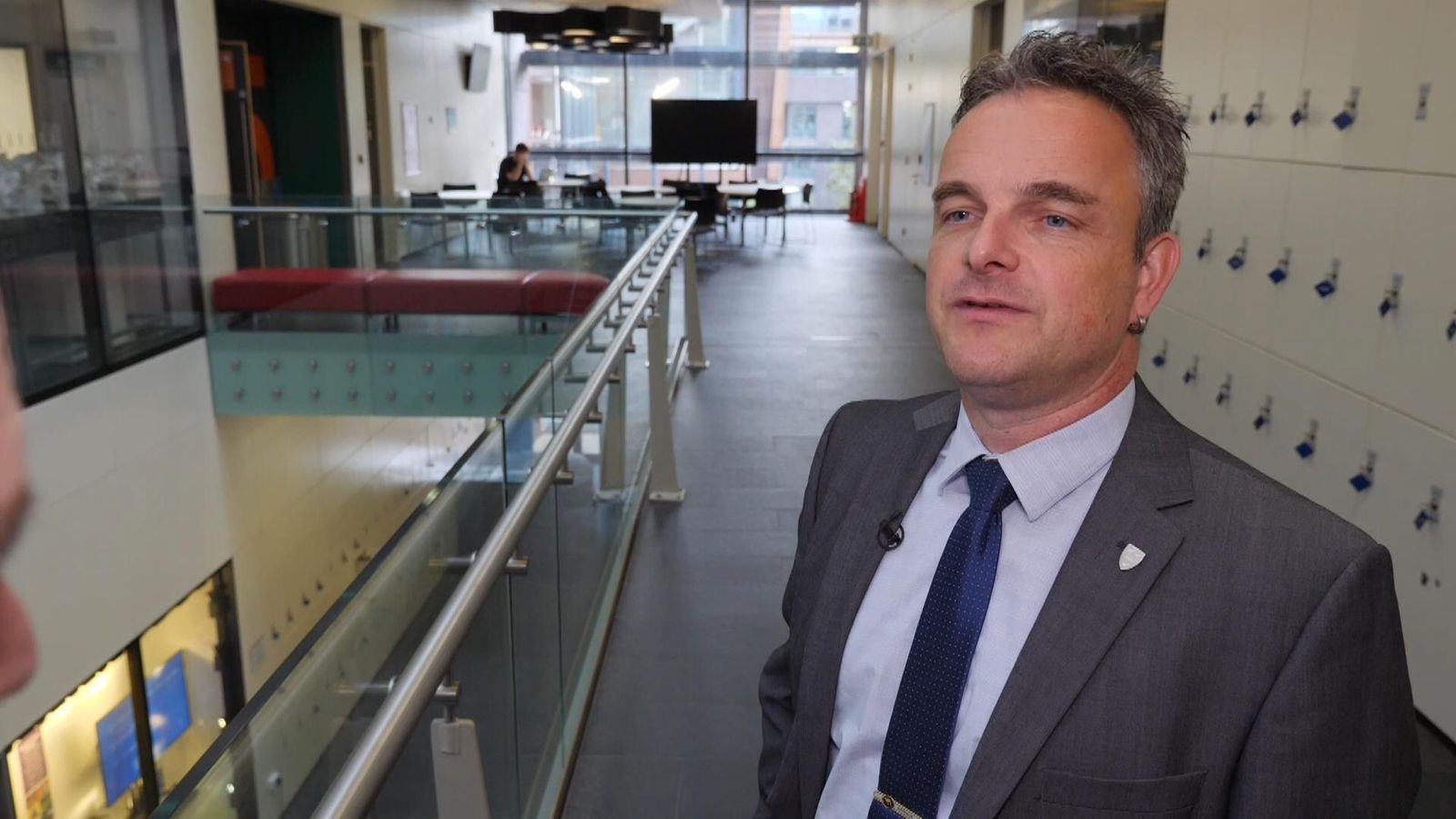 UK at risk of 'brain drain' as scientists leave Britain to avoid losing ...