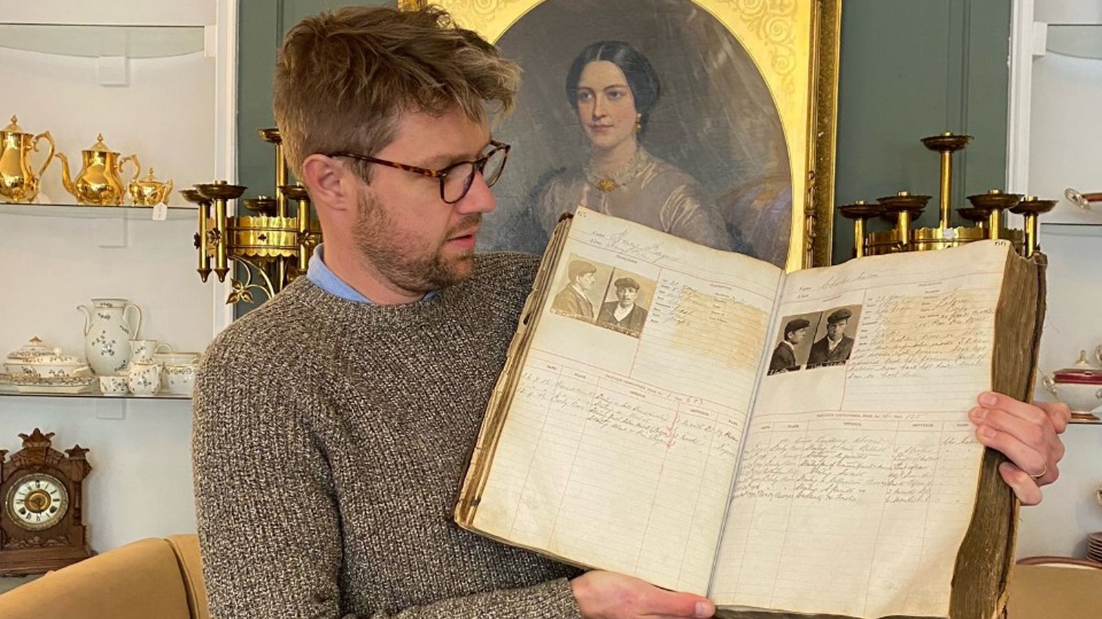 Police ledger with 1917 mugshot of anti-war campaigner who plotted to ...