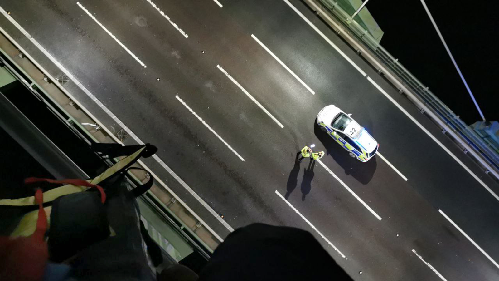 Dartford Crossing's QE2 bridge closed by Just Stop Oil protesters | UK ...