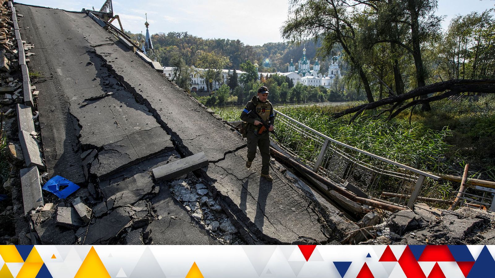 Ukraine latest news: Key city 'fully cleared' after Ukraine troops ...