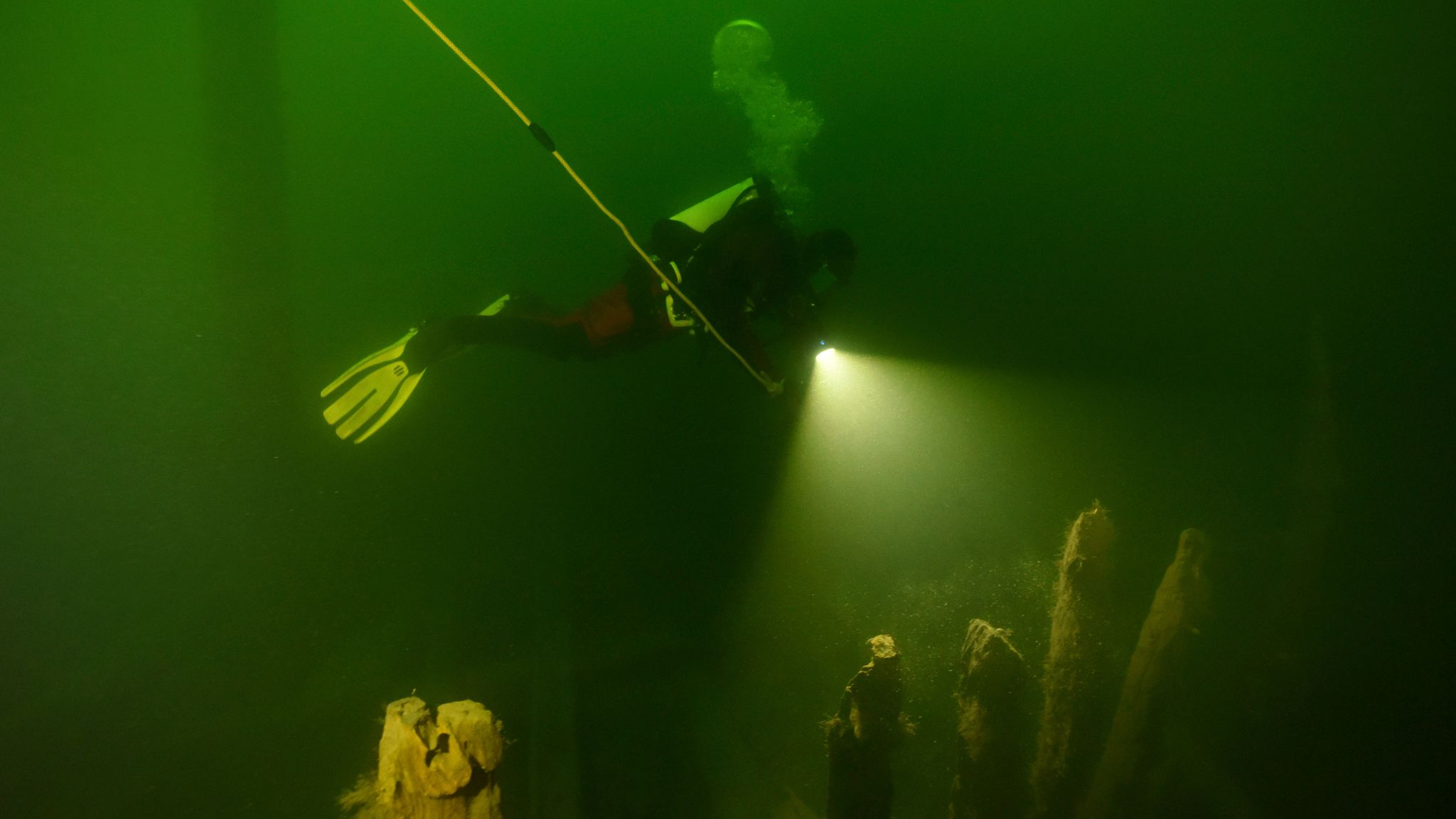 Wreck of sister vessel to famous 17th century Vasa warship found in ...