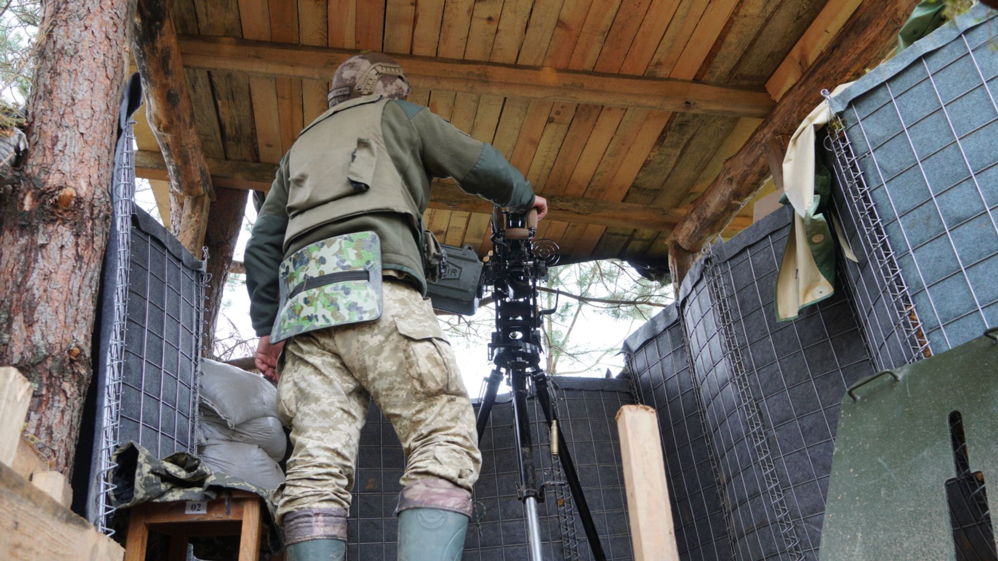 Ukraine war: 'There is only us and them - enemies' - Ukrainians dug in ...