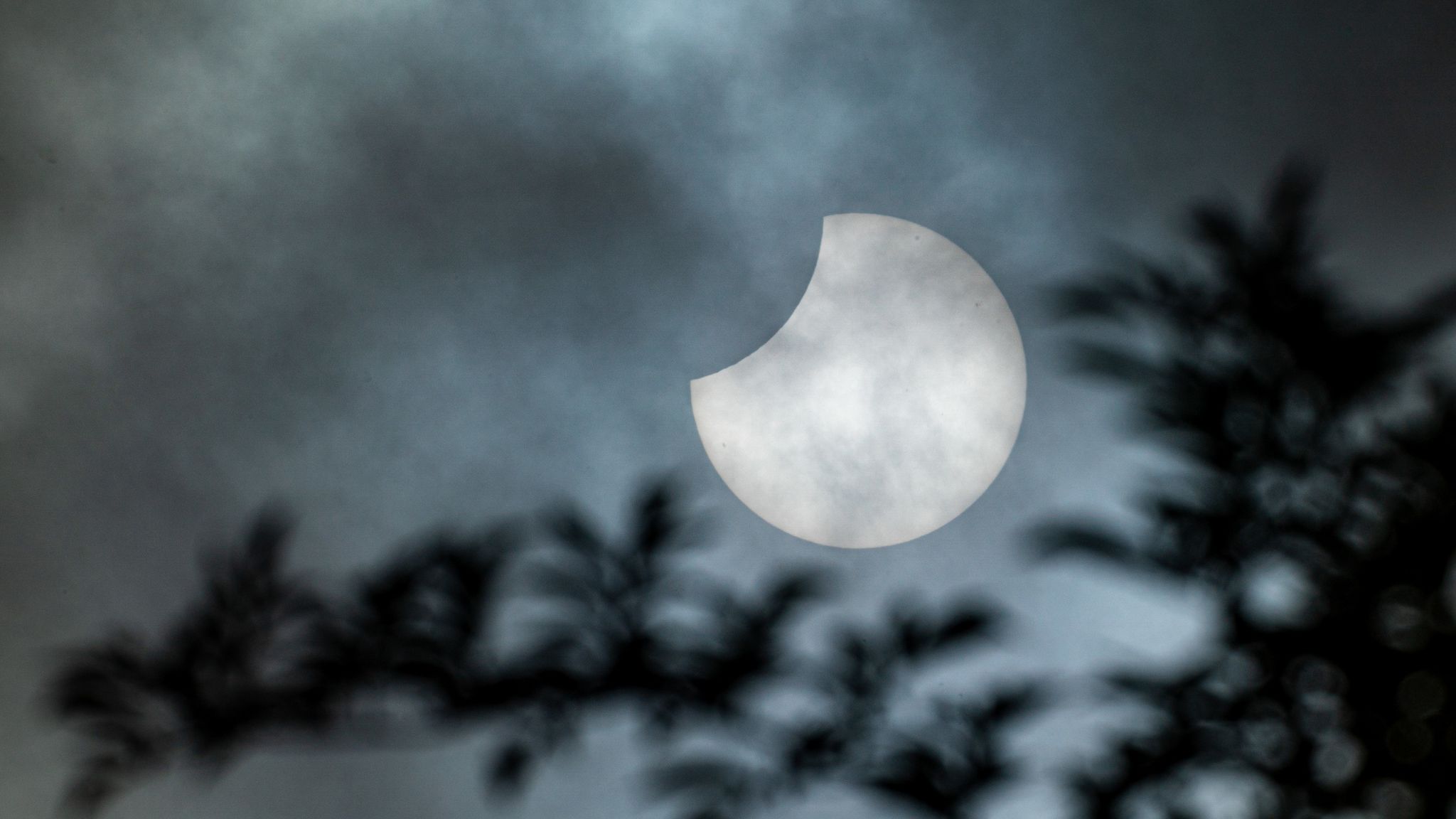 In pictures: Partial solar eclipse as it happened | UK News | Sky News