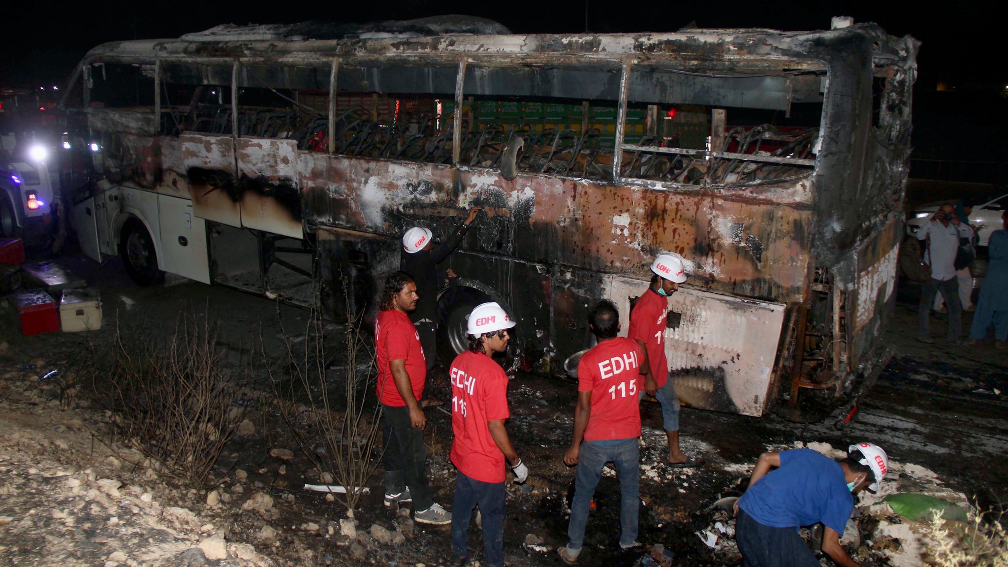 Eight children among 18 flood survivors who died in Pakistan bus fire ...