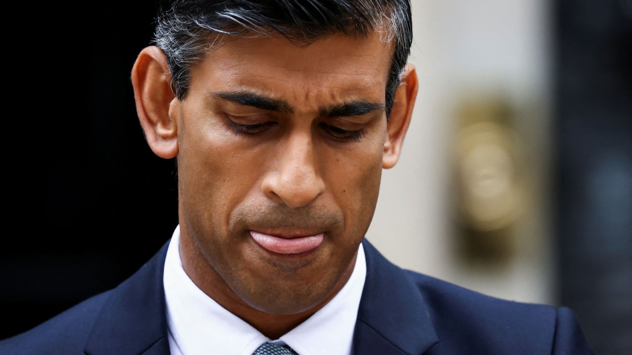 No fanfare for Rishi Sunak as his sombre speech will calm colleagues ...