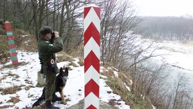 Poland set to build wall along border with Russia to keep out migrants ...
