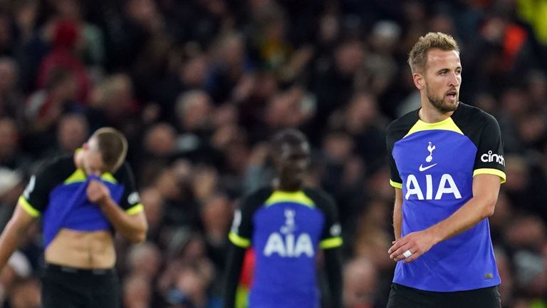 Jonathan Liew: Tottenham fans should be worried | Video | Watch TV Show ...