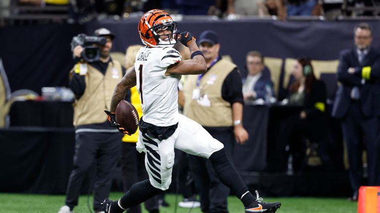 Joe Burrow and Ja'Marr Chase combine for two TDs on return to Louisiana | Video | Watch TV Show ...