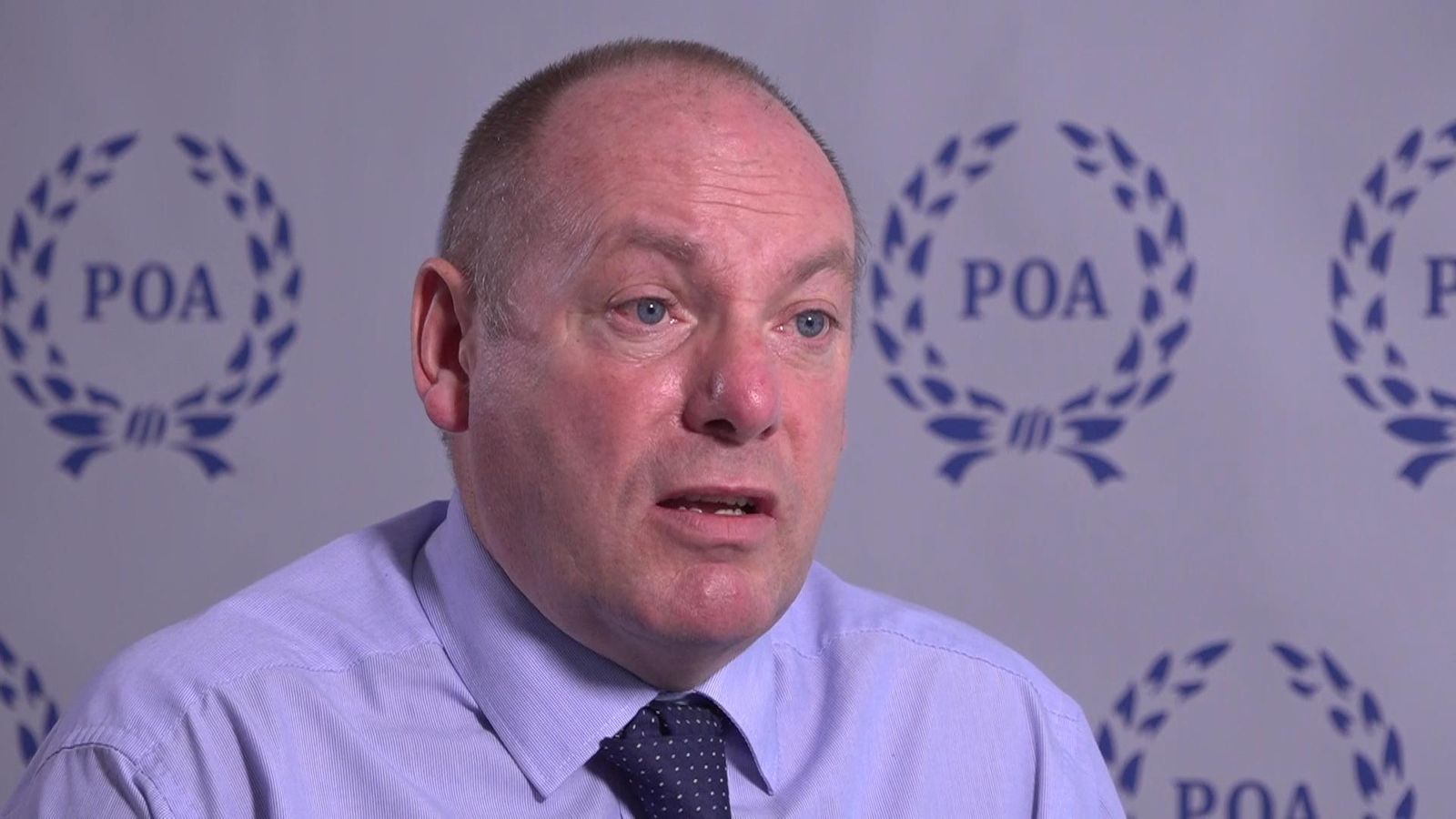 Migrants threaten to self-harm and go on hunger strike at Manston ...