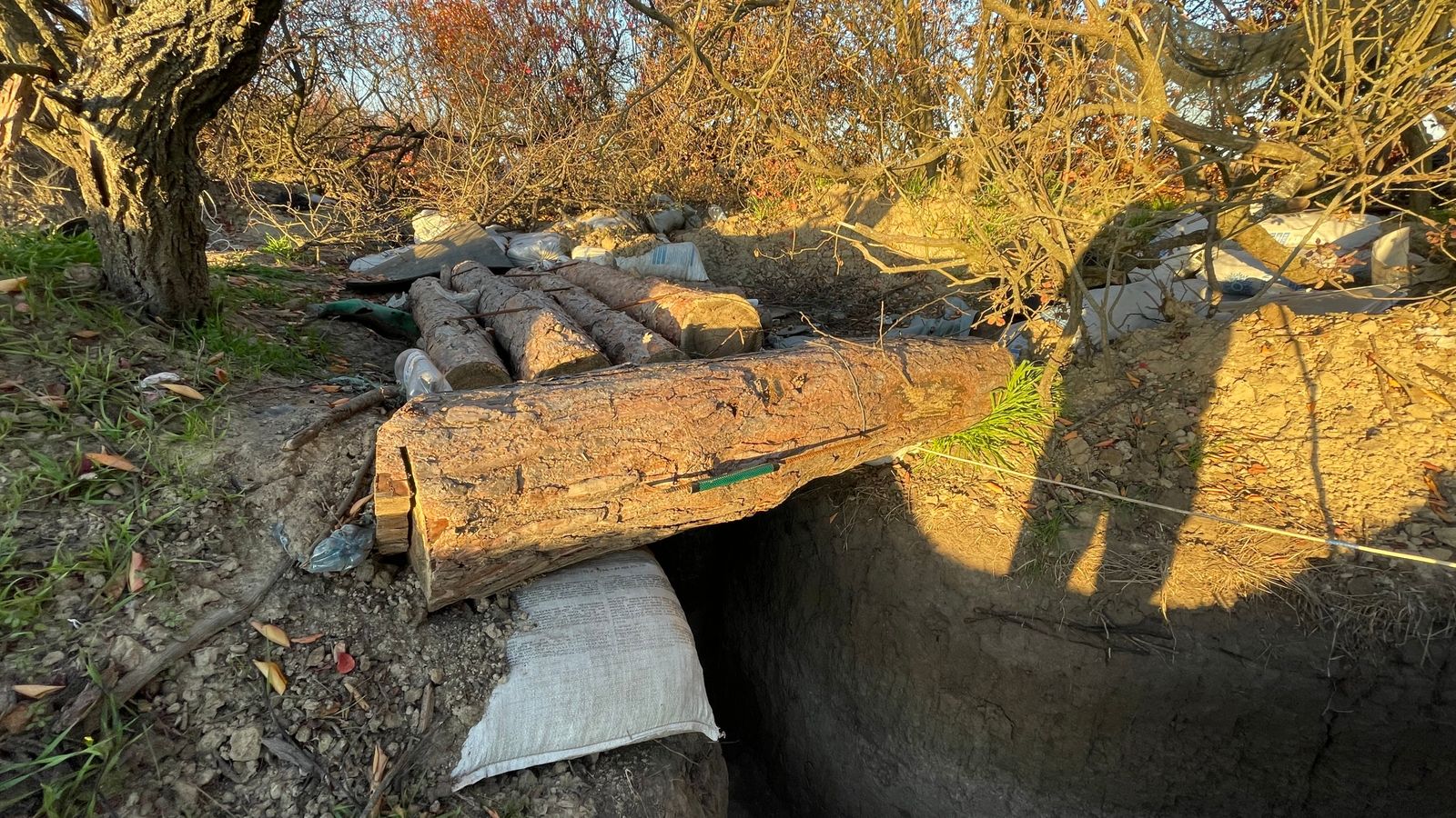 Inside Ukraine's trenches: 'It's like the First World War - very ...
