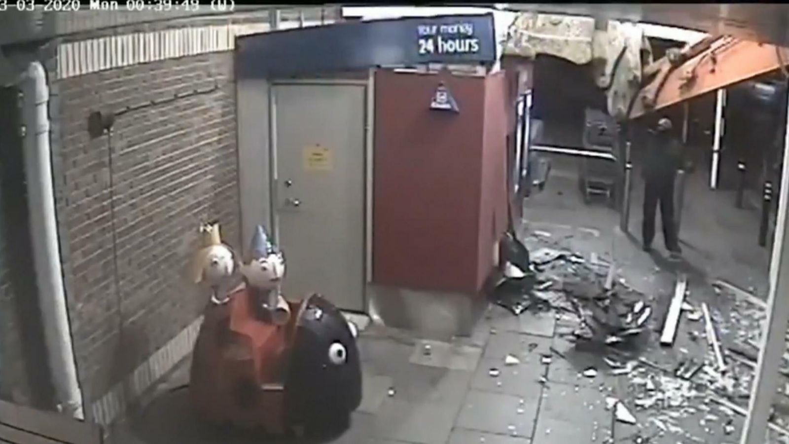 Cash machine thieves who caused £1.5m of damage jailed for 16 years ...