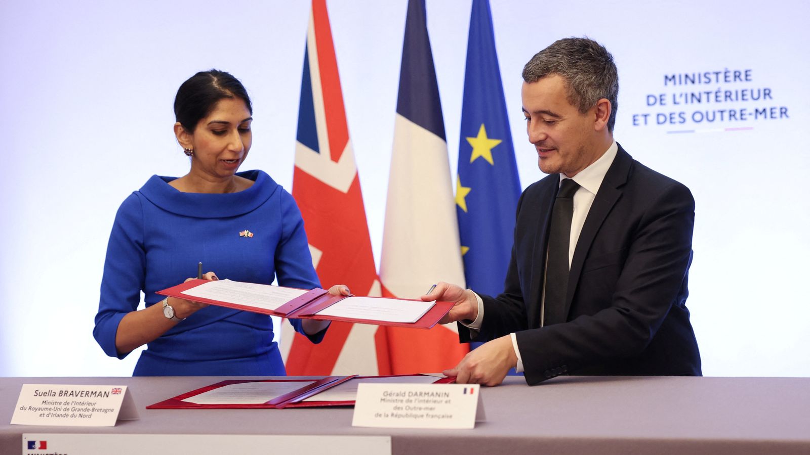 How is the new migrant deal with France different to previous ones ...