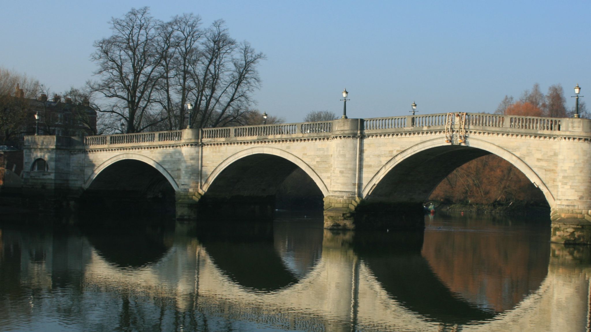 Man charged with murder after father Reece Newcombe stabbed to death on ...