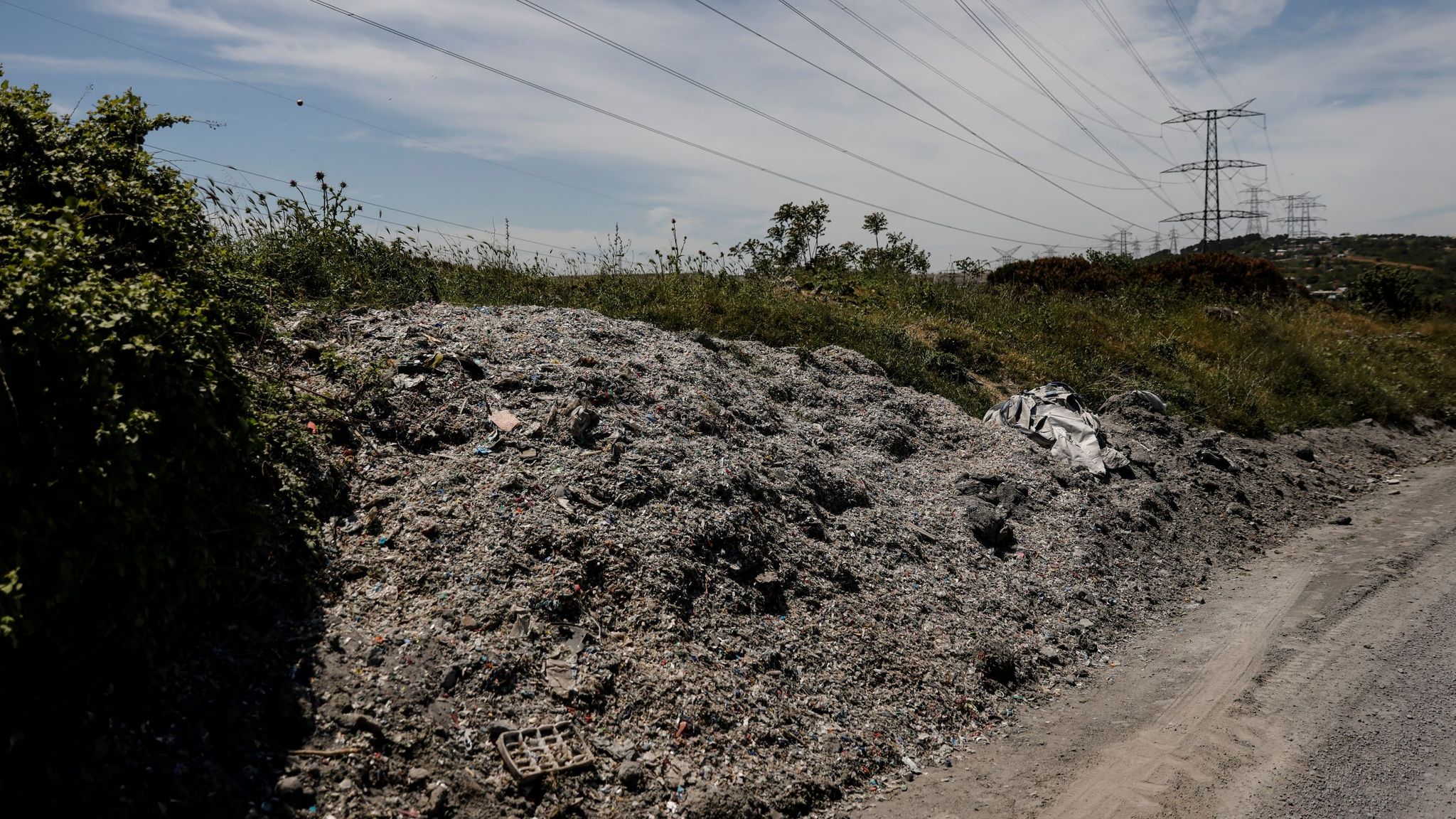 British plastic waste still being illegally dumped and burned abroad ...