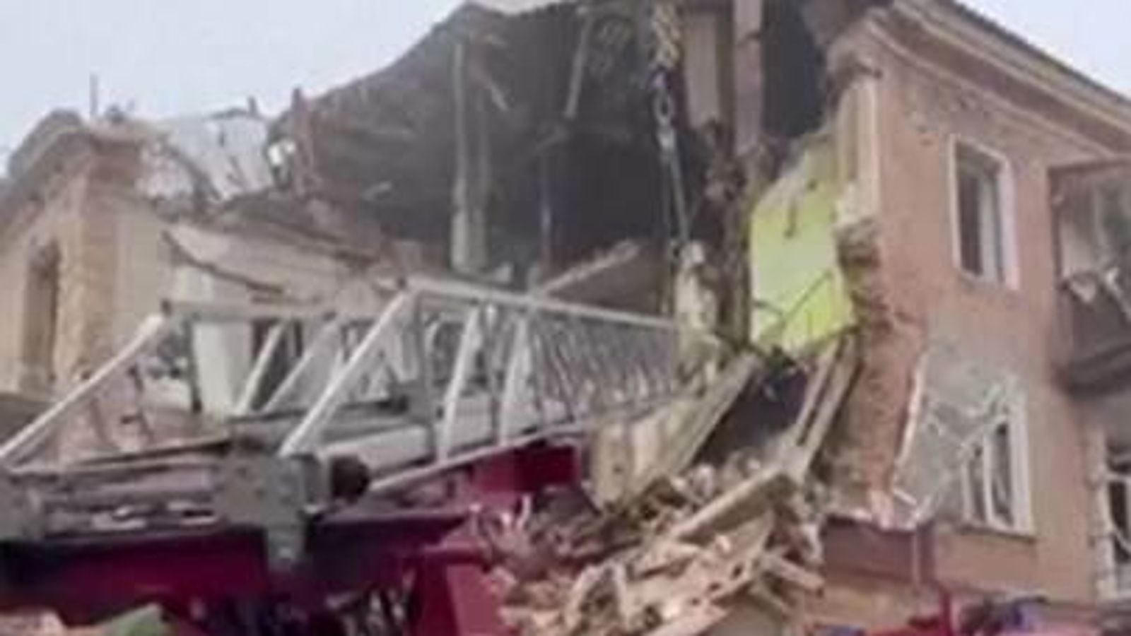 'Colossal damage' as Russia launches 'massive missile attack' on ...