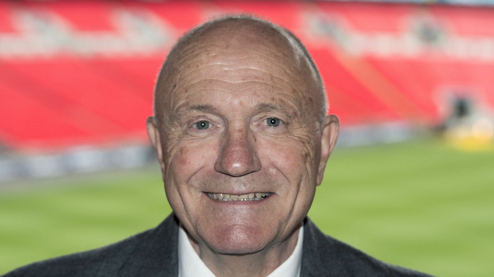 England World Cup winner George Cohen dies aged 83 | UK News | Sky News