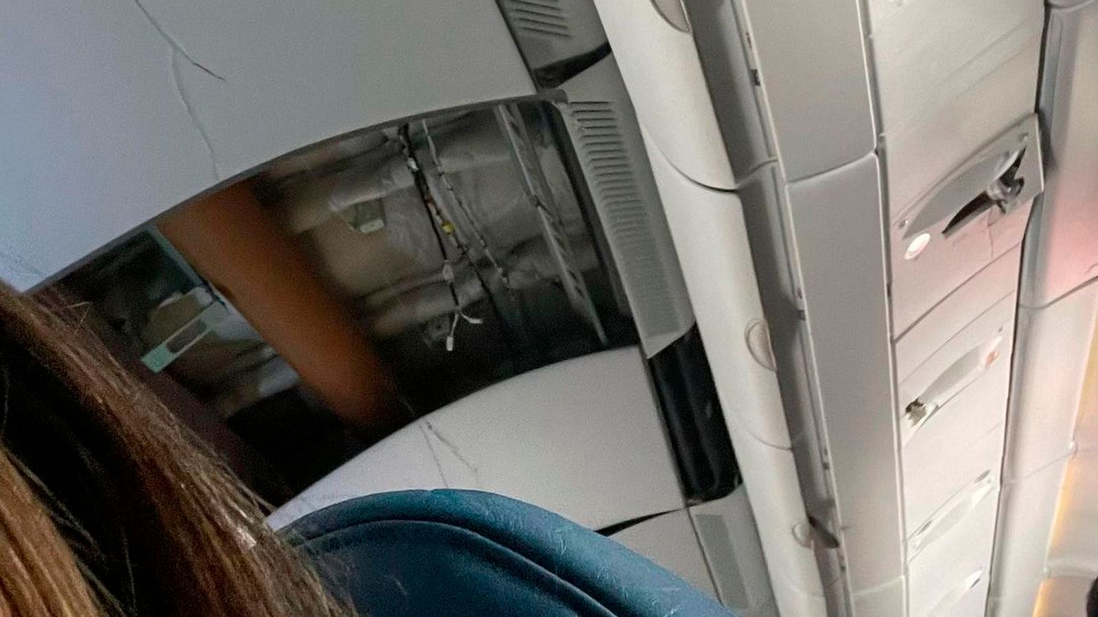 Eleven people seriously injured after turbulence on Hawaiian Airlines ...