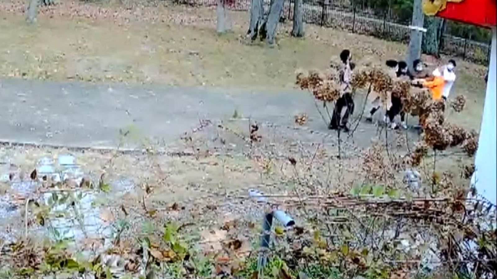 Tennessee: Gang, including a woman holding a toddler, attacks monk ...