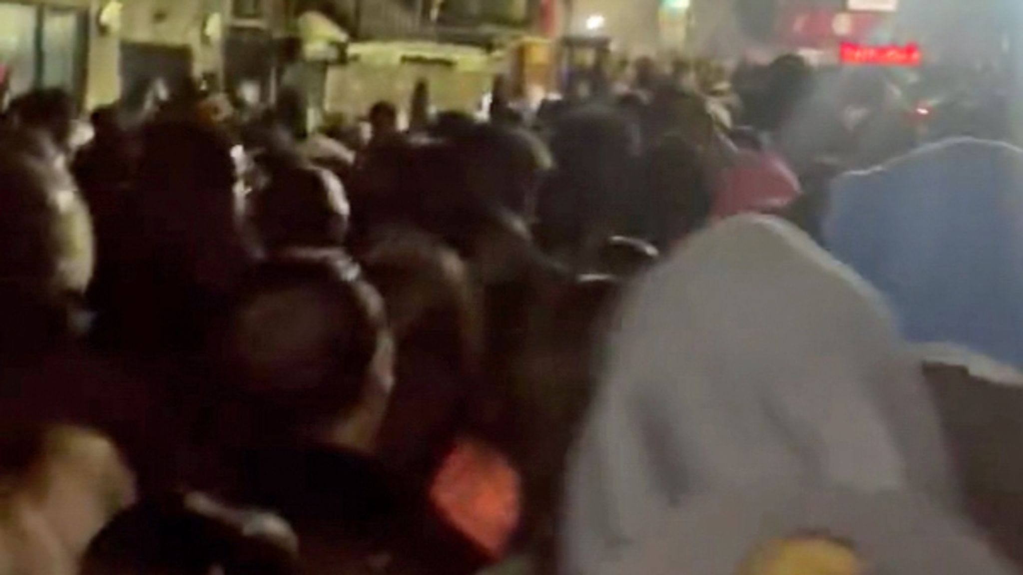 Asake says his 'heart is with those who were injured' after apparent ...