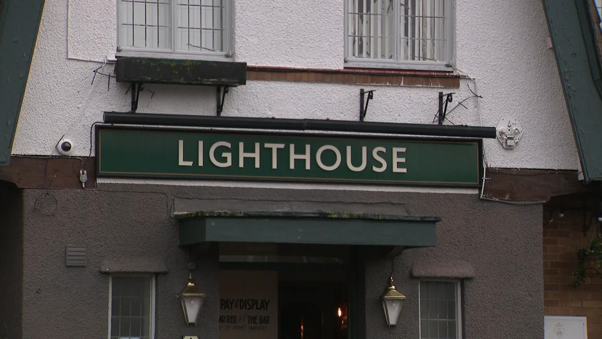 Elle Edwards: Sister of Liverpool pub shooting victim pays emotional ...